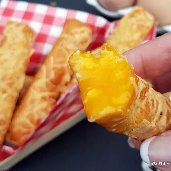 Mouillettes cake au comté et cumin - Recette i-Cook'in | Guy Demarle