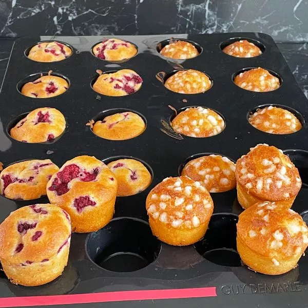 Assortiment de mini-muffins aux framboises et au citron | Guy Demarle