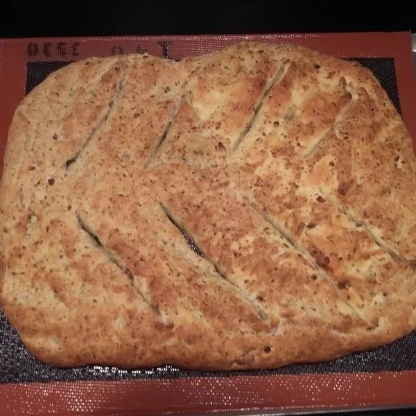 Fougasse aux olives, lardons - Recette i-Cook'in | Guy Demarle