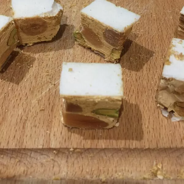NOUGAT DE MONTÉLIMAR - Recette i-Cook'in | Guy Demarle